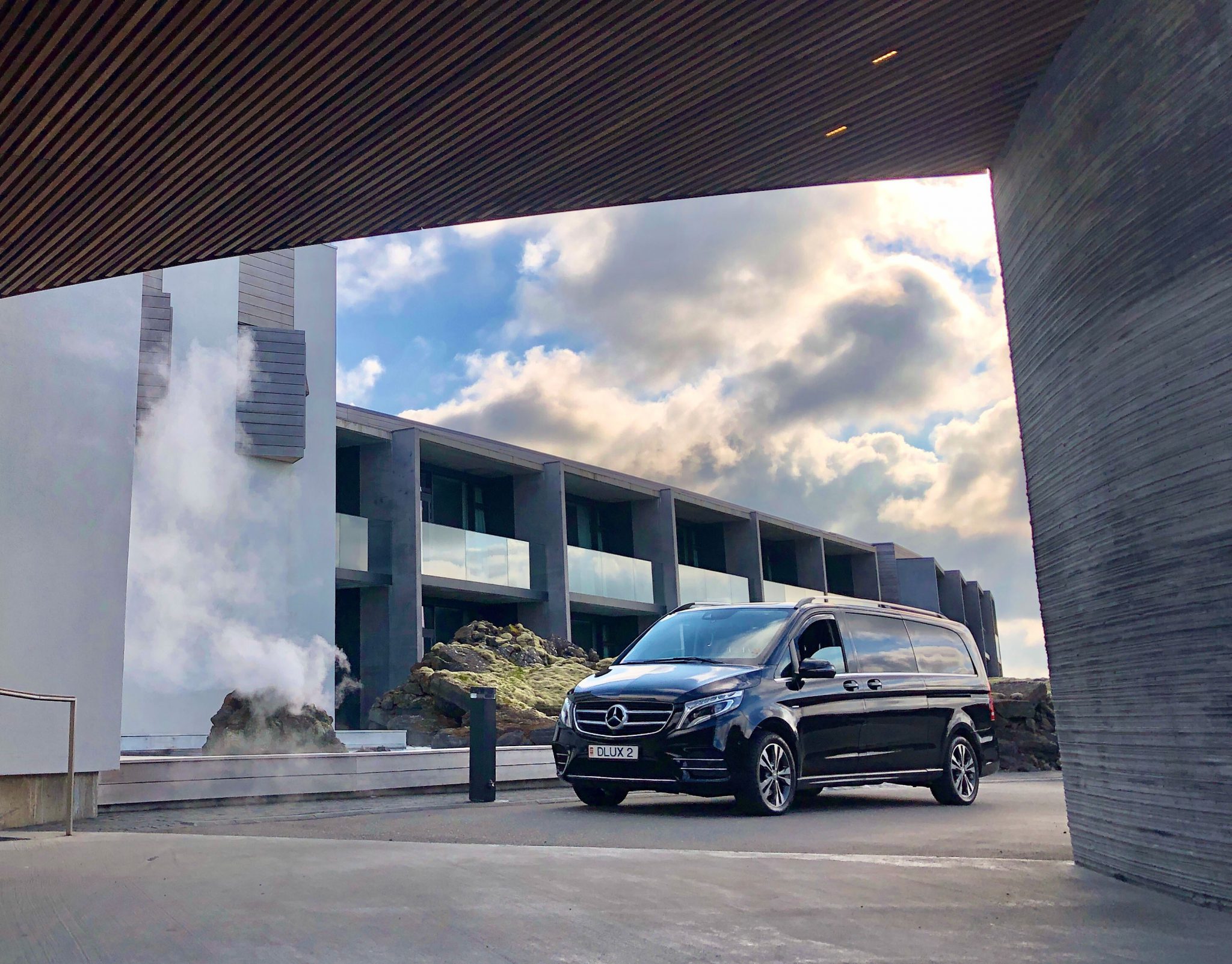 Luxury Transportation in Iceland: Elevate Your Travel Experience ...